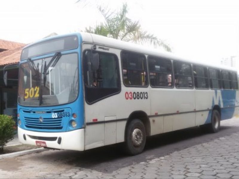 Linha 502, que atende Parque do Idoso e os terminais 1 e 2, é suspensa