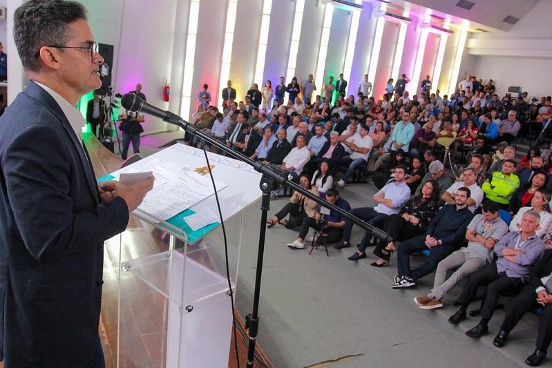 David define Lula como estadista e diz que ajuda federal chegou