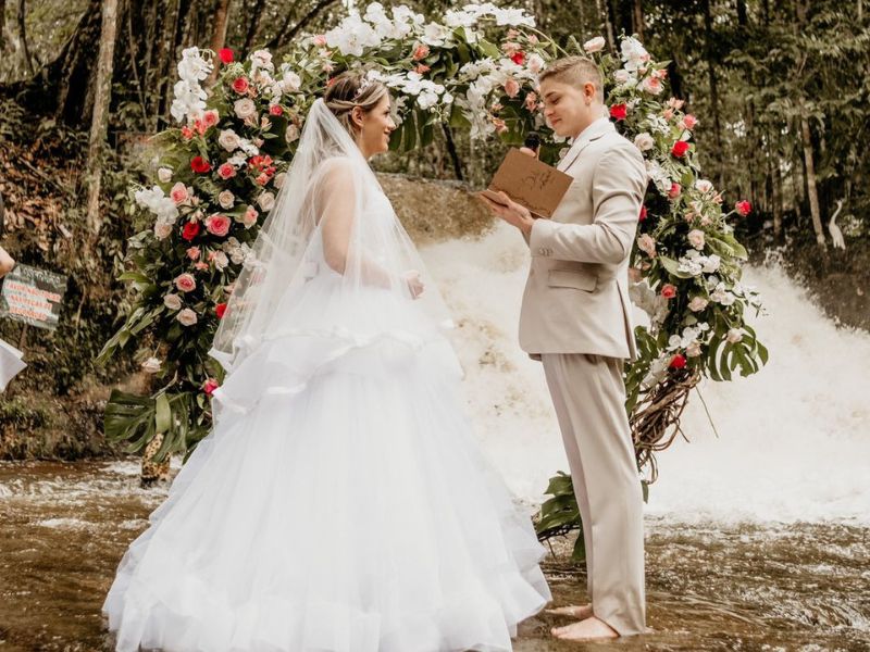 Natureza exuberante faz Amazonas virar destino para casamentos